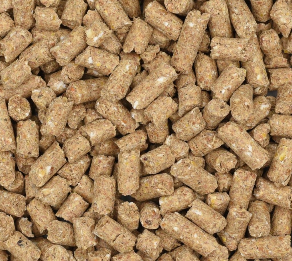 Sheep & Goats Standard Feed 13% - Al maraai Al Hadeetha